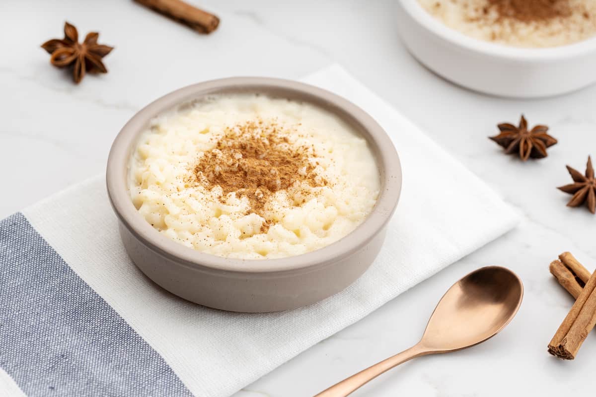 El arroz con leche es un postre típico de… | Arroz SOS
